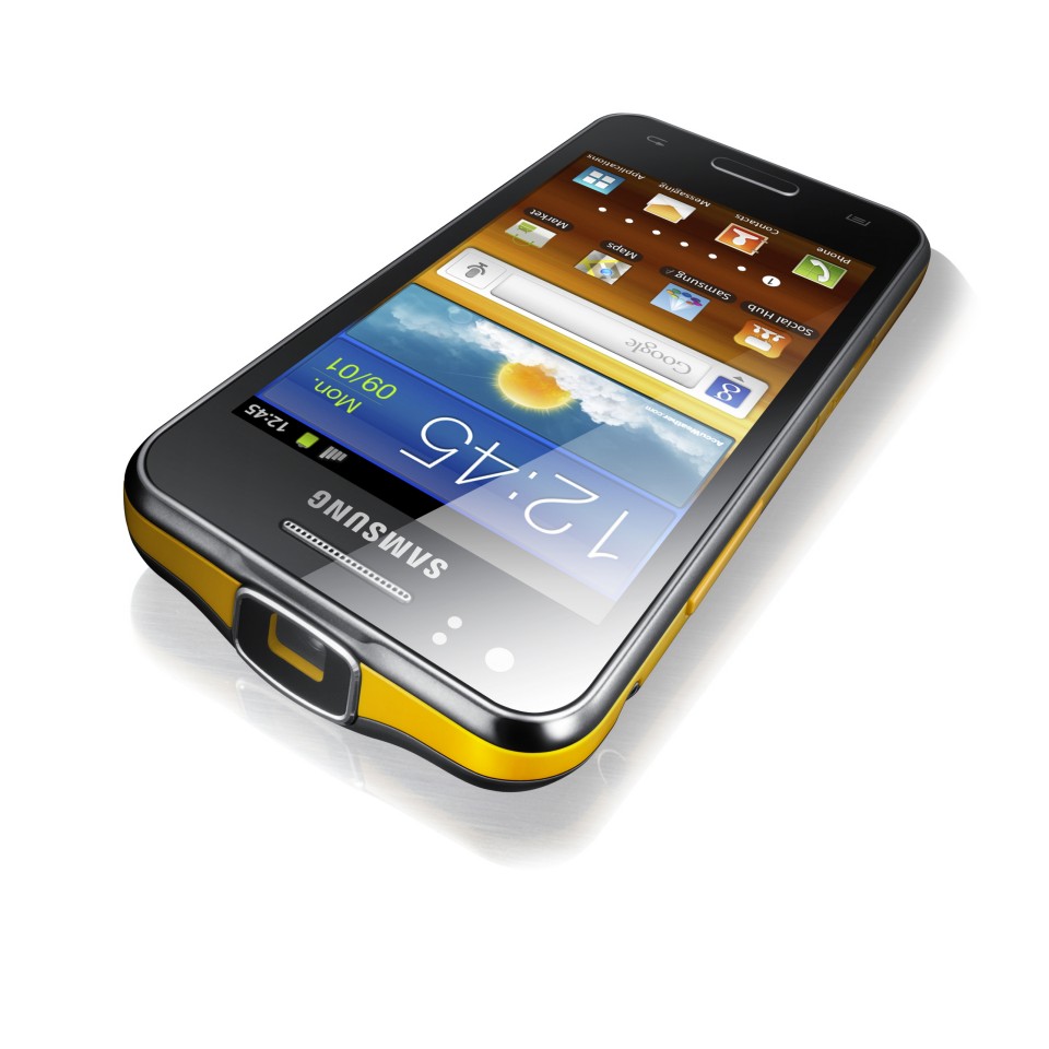 Samsung Galaxy Beam - telefon Android cu mini-proiector încorporat
