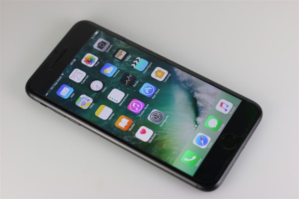 7 modele de iPhone și iPad ce au rămas fără suport din partea ...