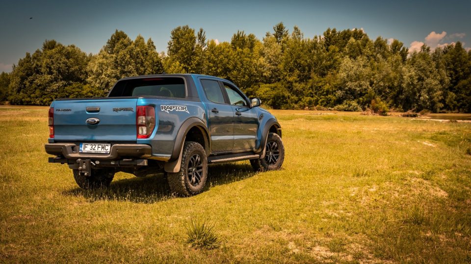 Ford Ranger Raptor 2020 - review Ford Ranger Raptor 2020 - review