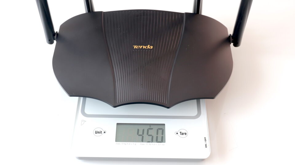 Router Wi-Fi 6 AX3000 Tenda RX9 Pro - review