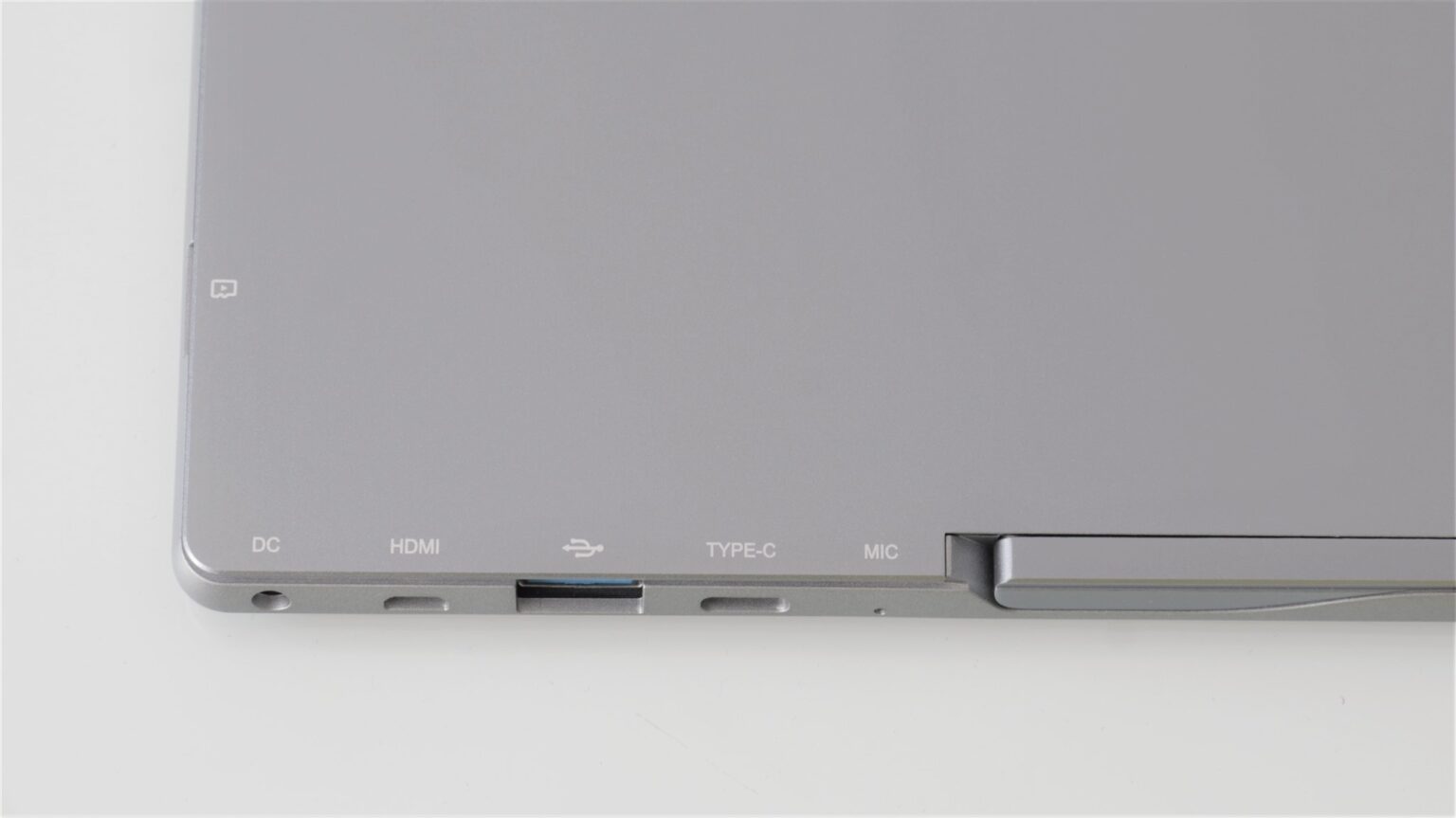 Tabletă cu Windows 11 Microtech e-tab Pro 4 - review