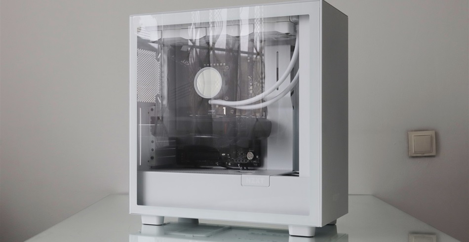 Desktop PC cu Intel Core i9-13900 - prezentare