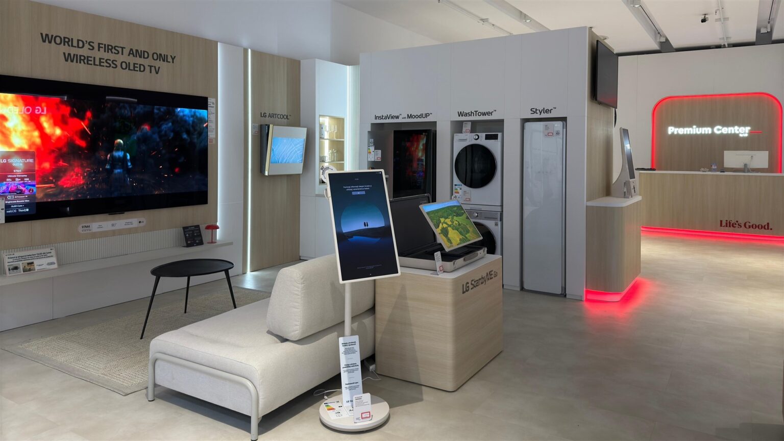 Premium Center by LG - showroom în care poți interacționa cu cele mai ...