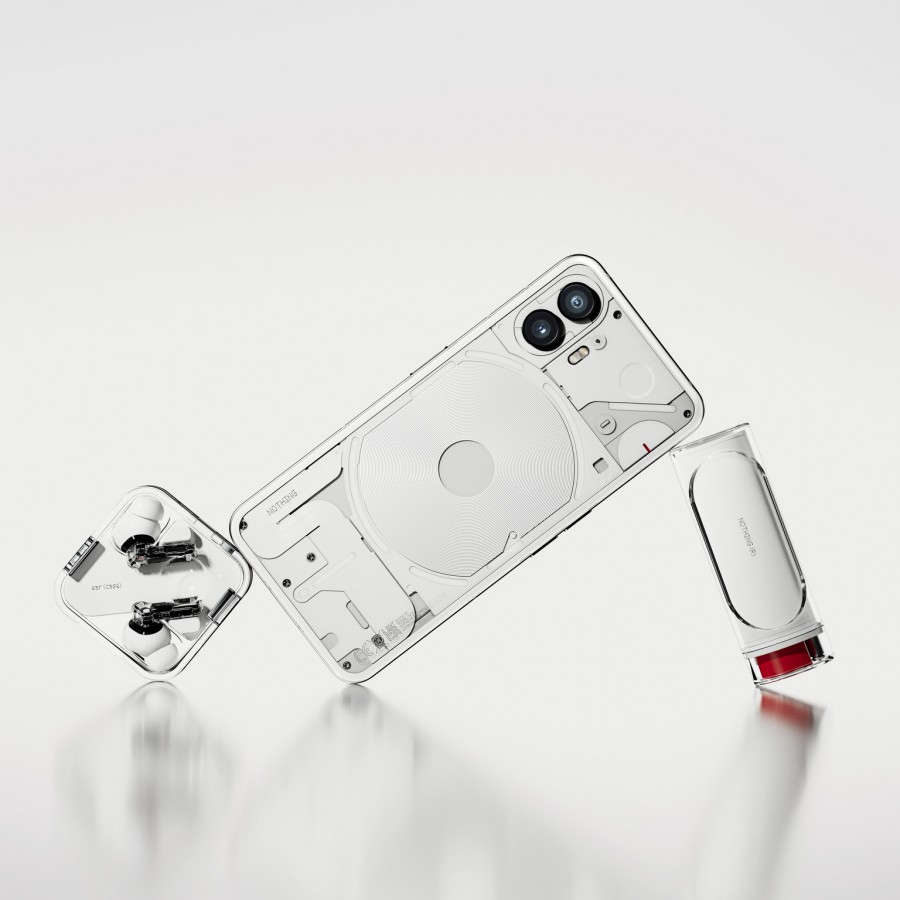 Cât ar putea costa viitorul flagship Nothing Phone (3)?