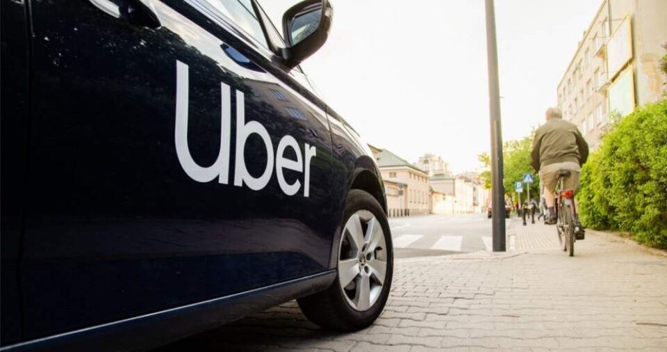 Uber lansează în toată ţara noul serviciu Uber Courier (cu şoferii Uber ...